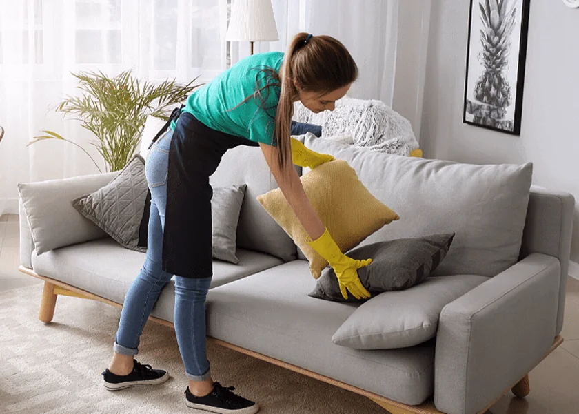 6 Essential Steps for a Spotless Living Room: Deep Cleaning Tips